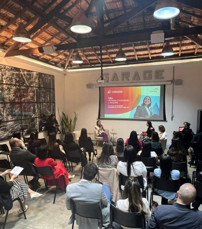 O impacto da liderança feminina: Fernanda Afonso no evento "Mulheres ...